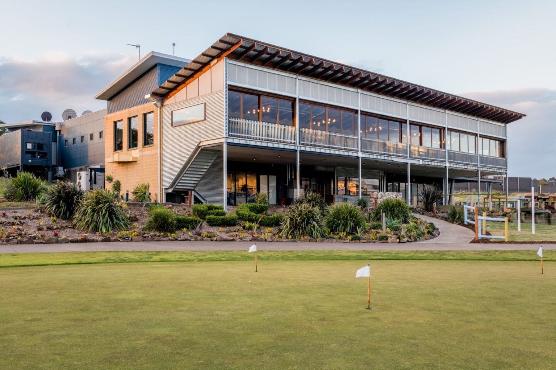 The Tavern at Links Shell Cove - Visit Shellharbour