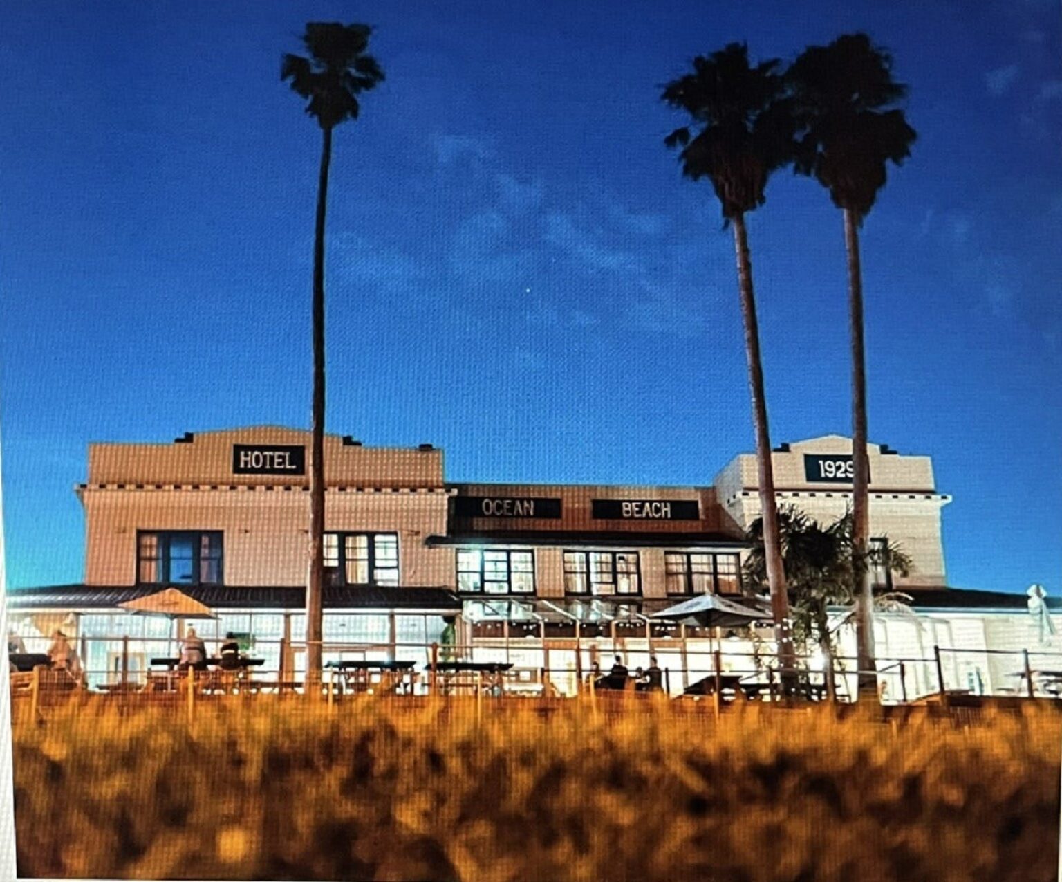 Ocean Beach Hotel - Visit Shellharbour