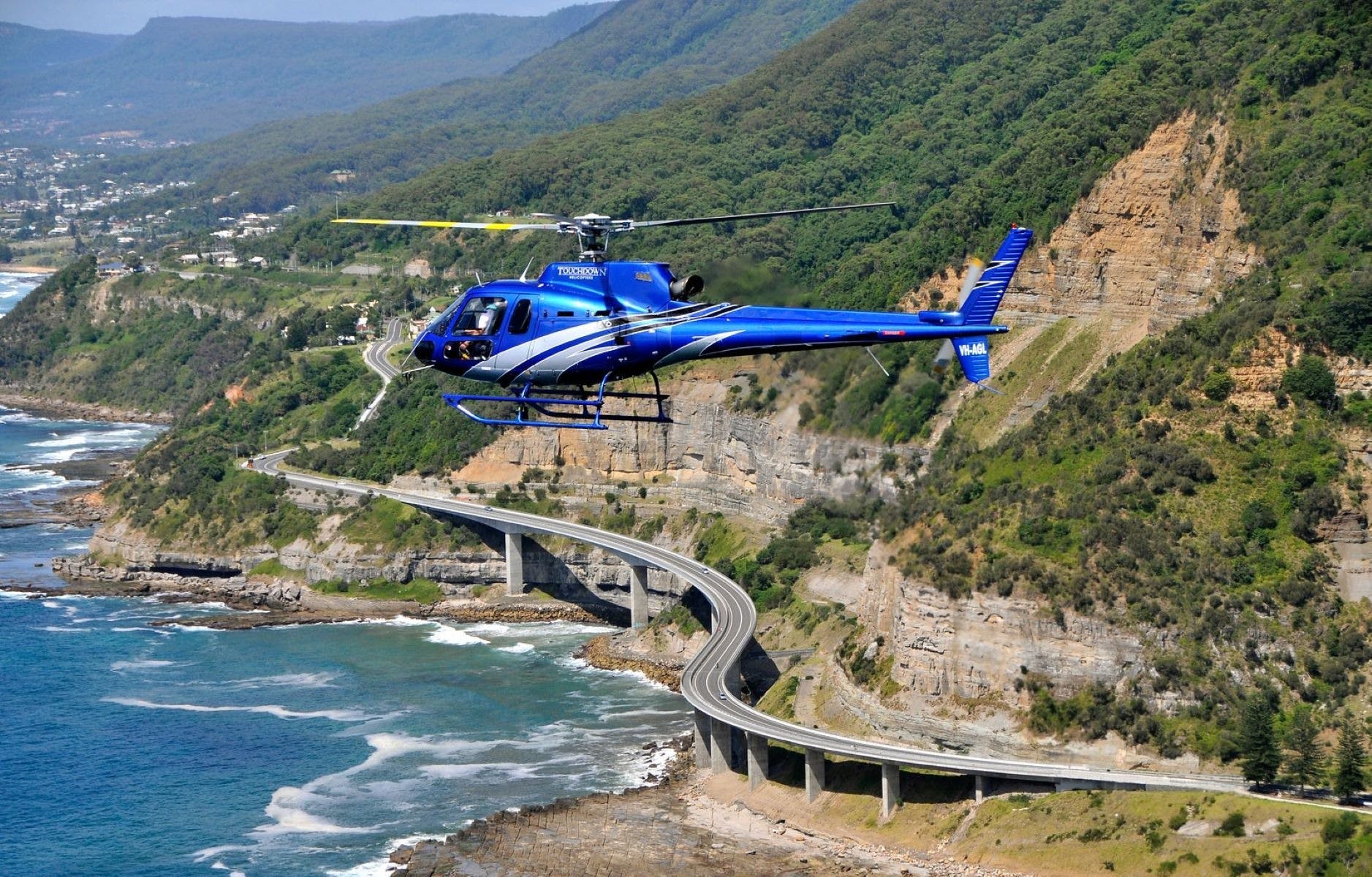 Touchdown Helicopters - Visit Shellharbour