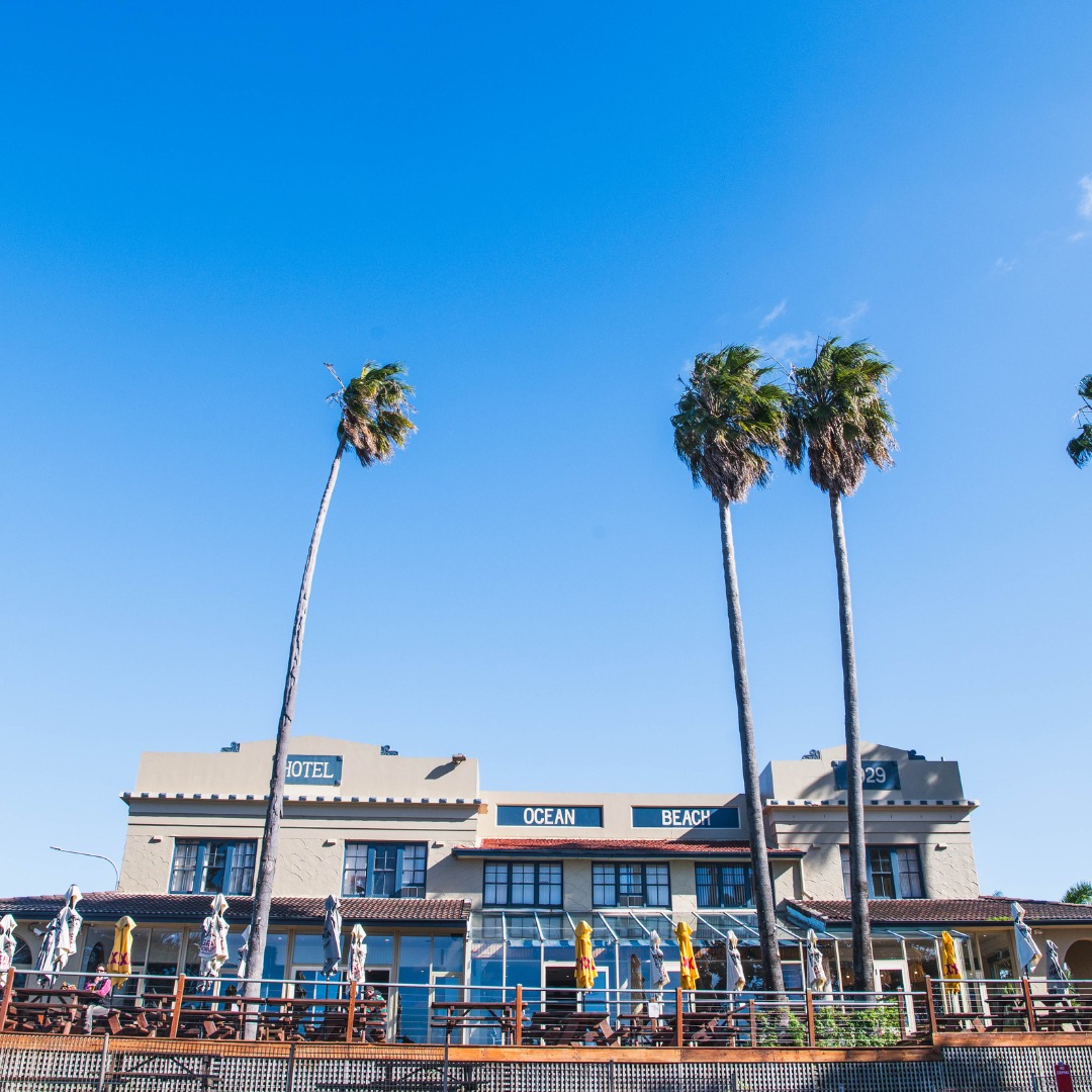 DJ Friday's at the Ocean Beach Hotel, Shellharbour - Visit Shellharbour